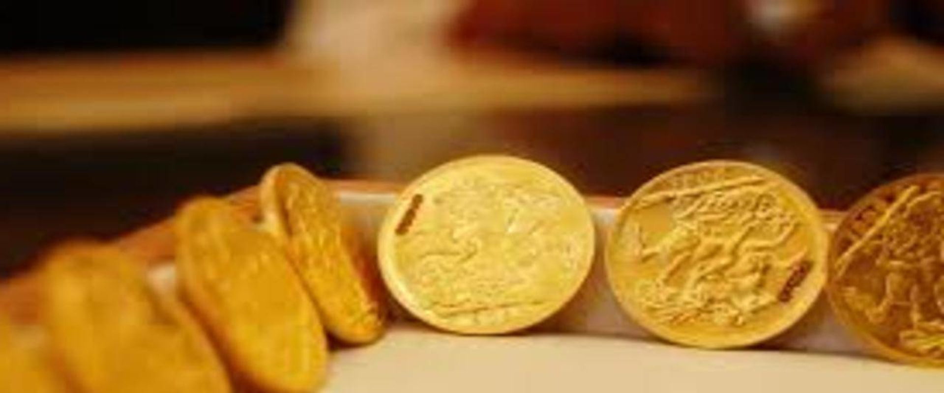 Which bank sold gold coin?